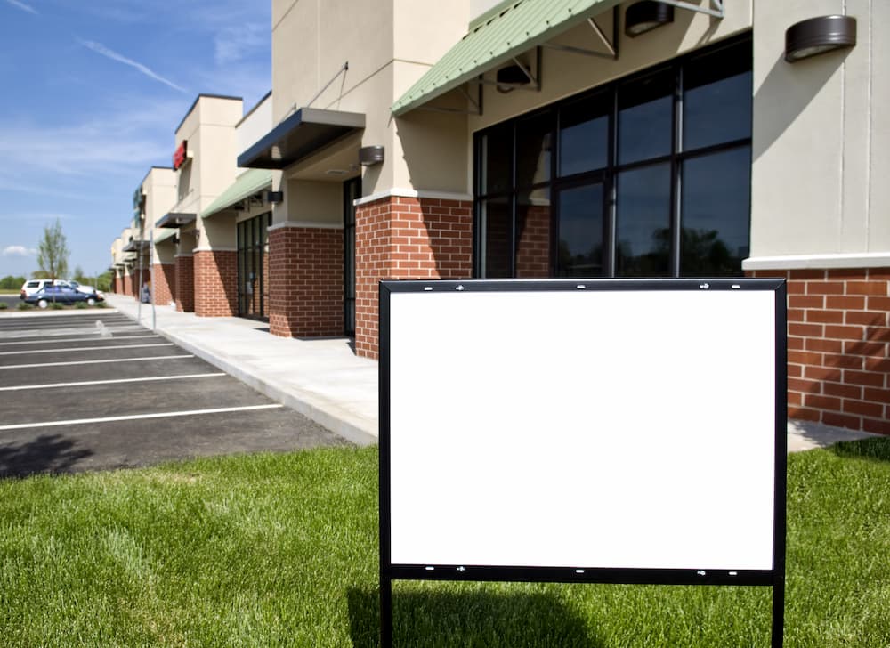 15 Unique Ways to Use Yard Signs - Rush Flyers | Online Custom Printing ...